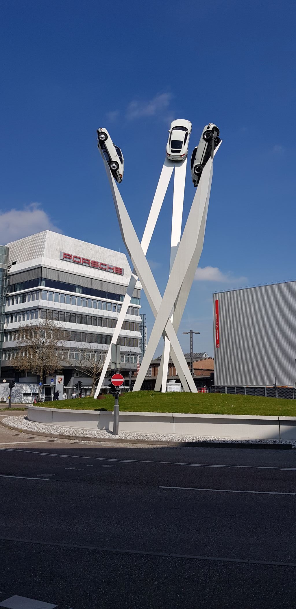 Porsche Visit in Stuttgart: Factory & Museum Day- Dan's Blog